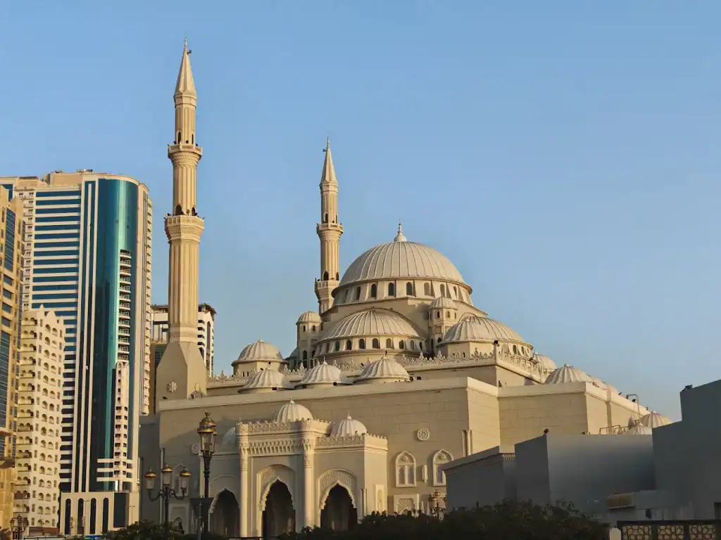 Guide to Sharjah Mosques: Prayer time, location and more