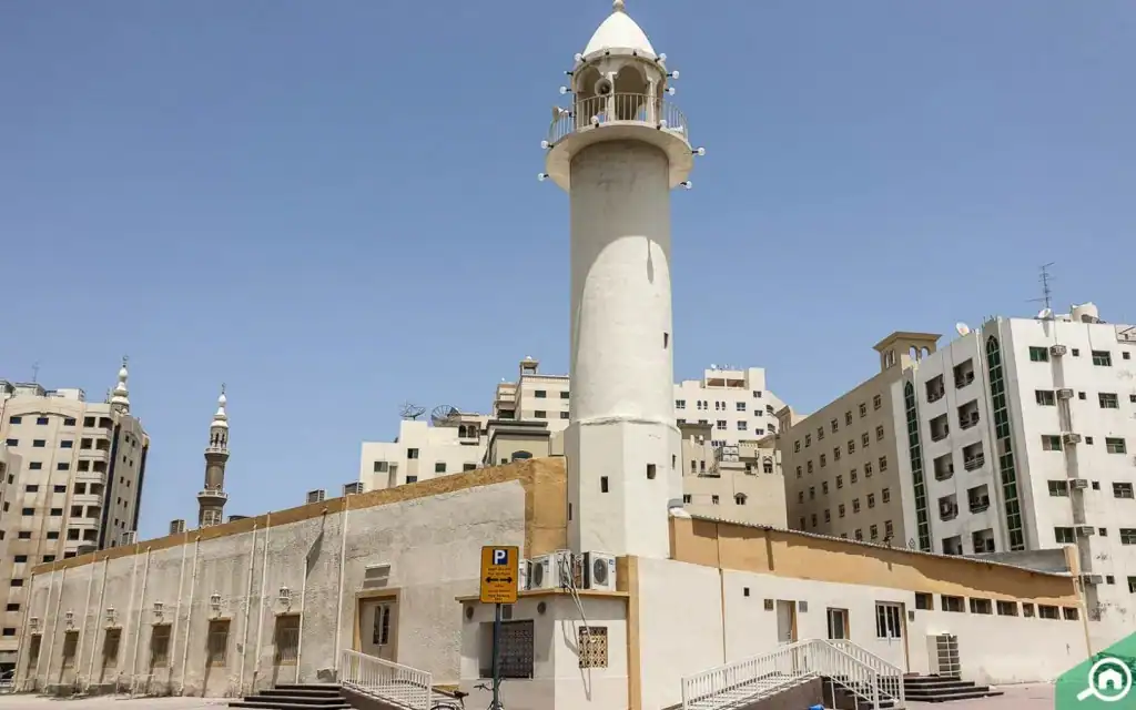 Guide to Sharjah Mosques: Prayer time, location and more