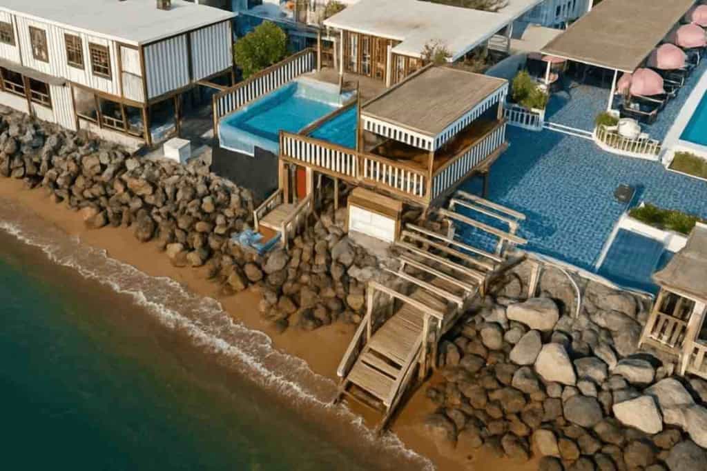 Banan Beach Ras Al Khaimah: Rooms, Dining & Activities